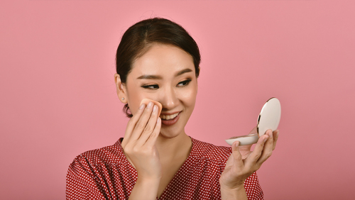 How to Make a Fake Hickey with Makeup & Conceal Real Hickeys